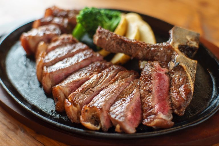 【沖縄にしかないチェーン店】沖旅行者も移住者も必食の料理店 - たかゆきの生活向上ちゃんねる